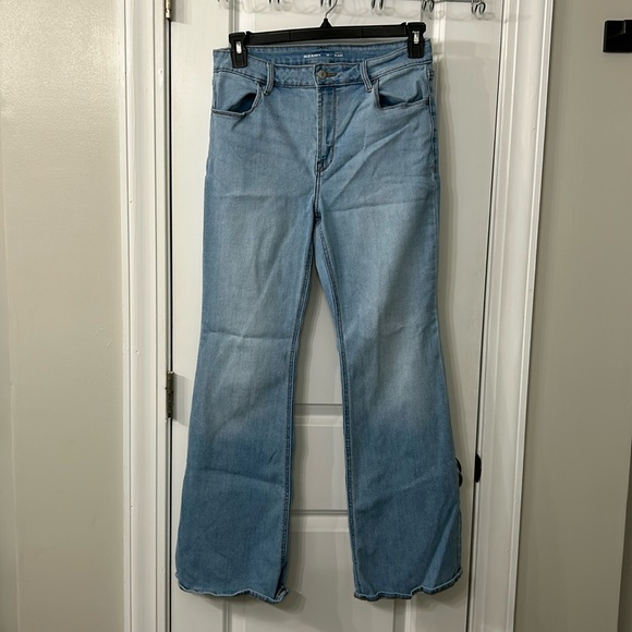 Old Navy | Jeans | Size 2 Old Navy High Rise Flare Jeans Flare Jeans ...